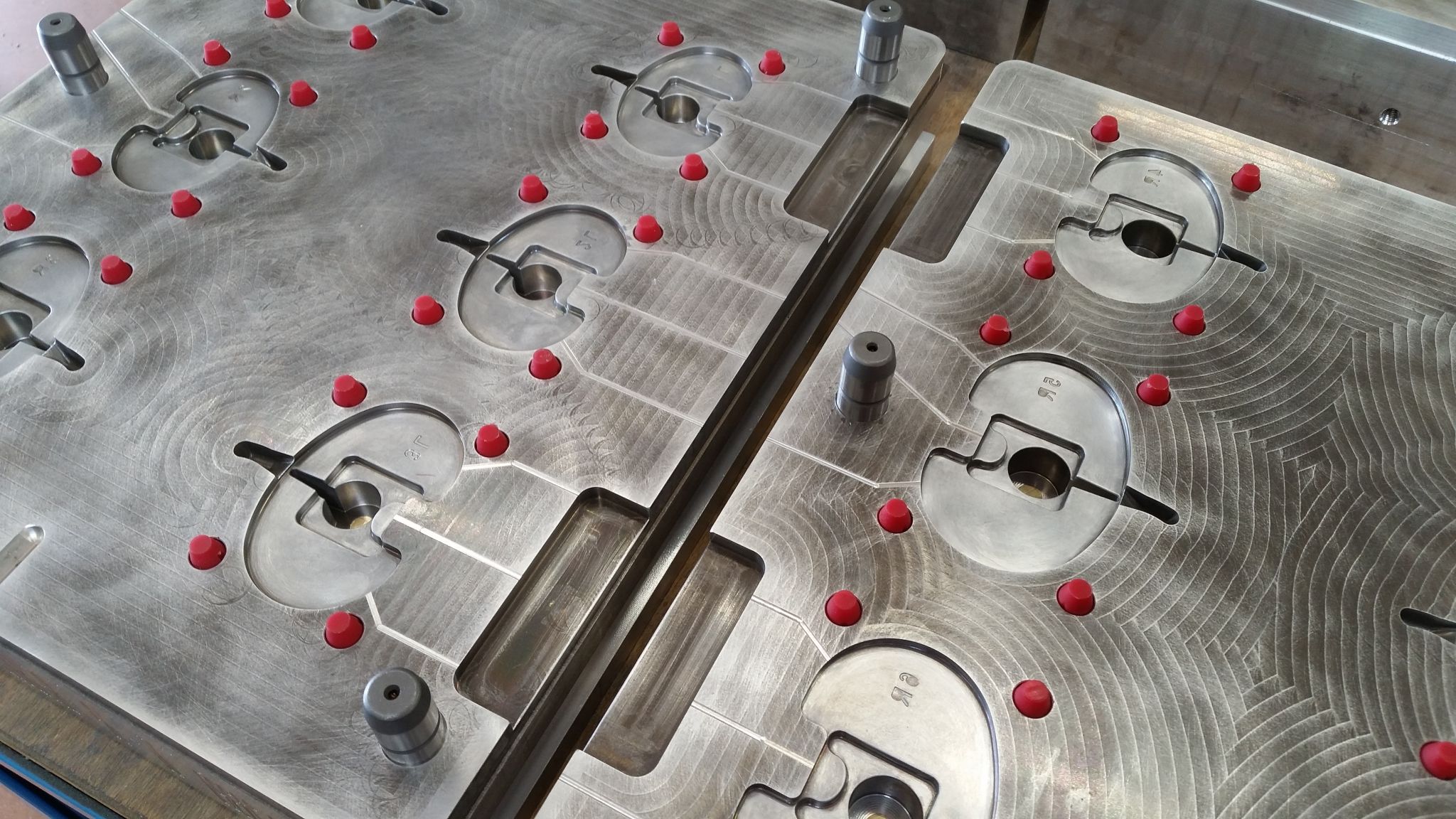 Moule acier ATS - Serval Multitech